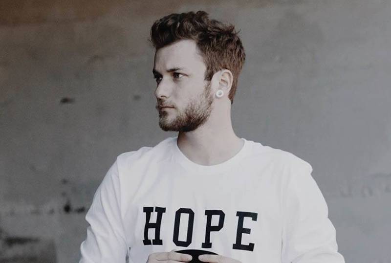 5 Anzeichen, dass er Angst hat, dich zu lieben - MTE Leben